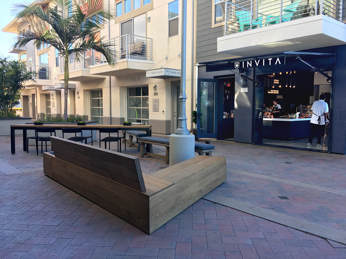 Invita Cafe : HollisBC