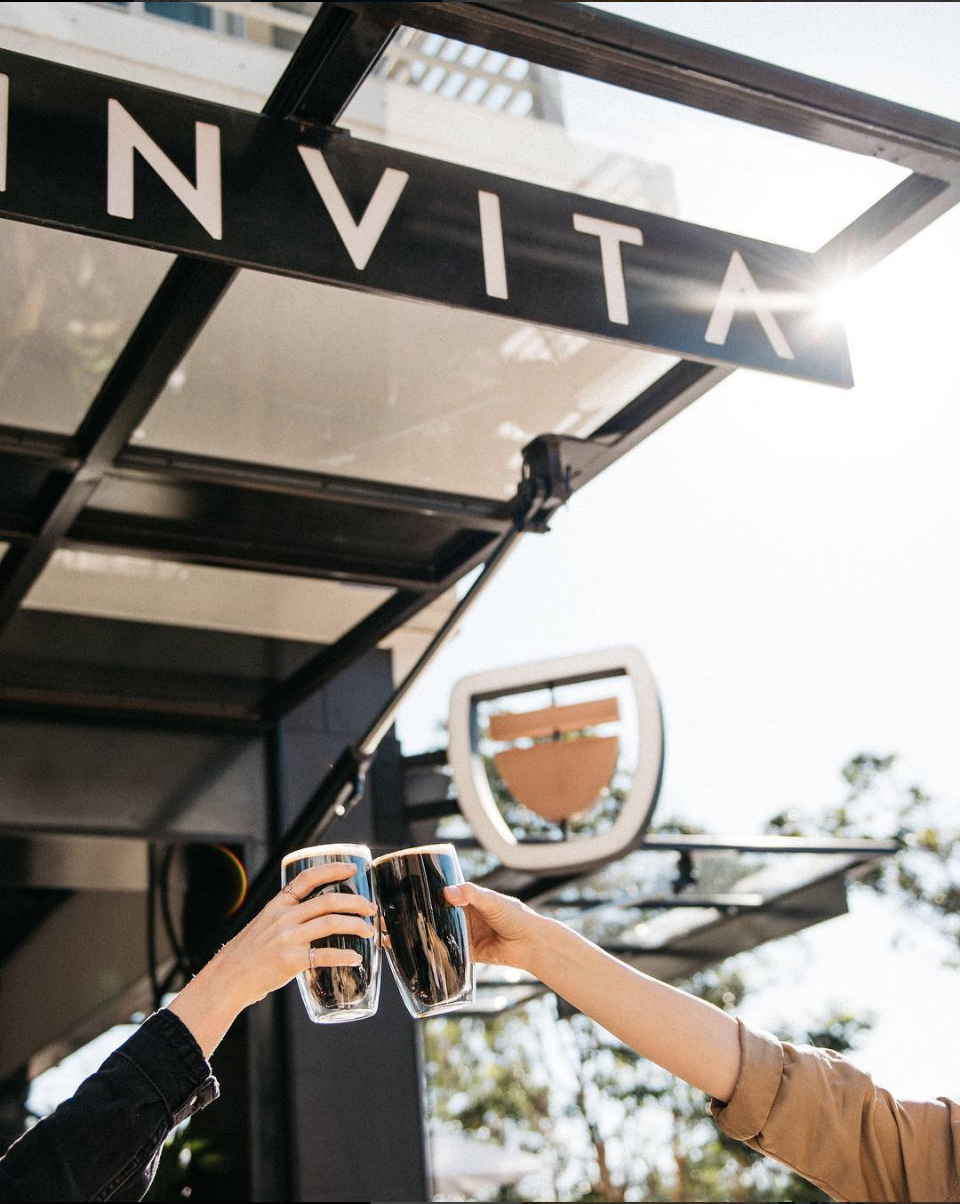 Invita Cafe : HollisBC